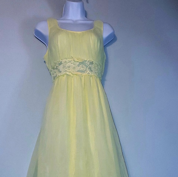Vintage | Intimates & Sleepwear | Vintage Chiffon Lemon Yellow Night ...
